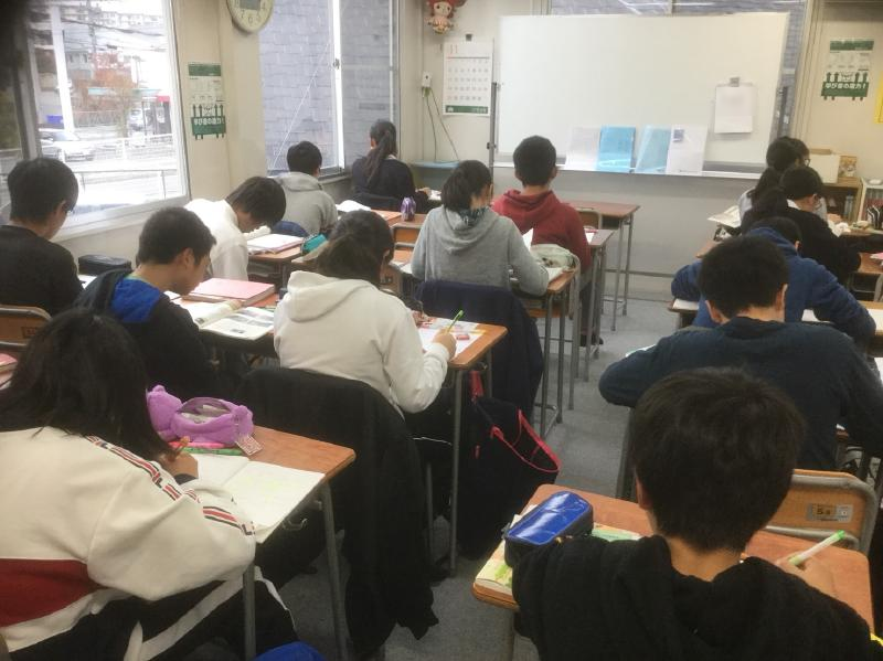 2学期期末テスト対策特別補習第8弾！ – 学習教室 学び舎